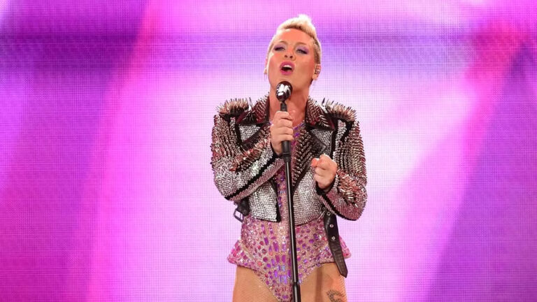 Pop star Pink says she nearly died after overdose at age 16 - IBC ...